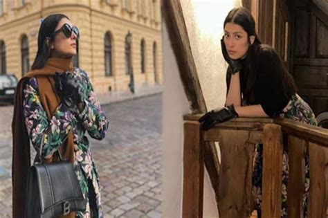 عائزہ خان کے جمہوریہ چک میں سیر سپاٹے ، تصاویر وائرل