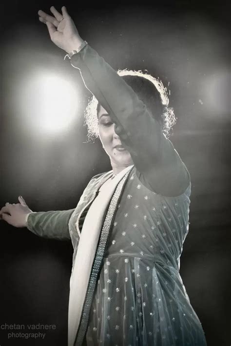 Top 10 Dance Moments Of Ashwini Kalsekar Easterneye