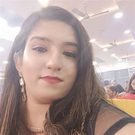Vratika Trivedi Vratikatrivedi • Threads Say More
