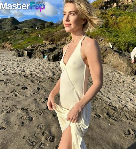 Julianne Hough Leaked Photos