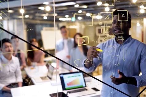 121824 ⚡️ The Canvass Year End Report Punchbowl News