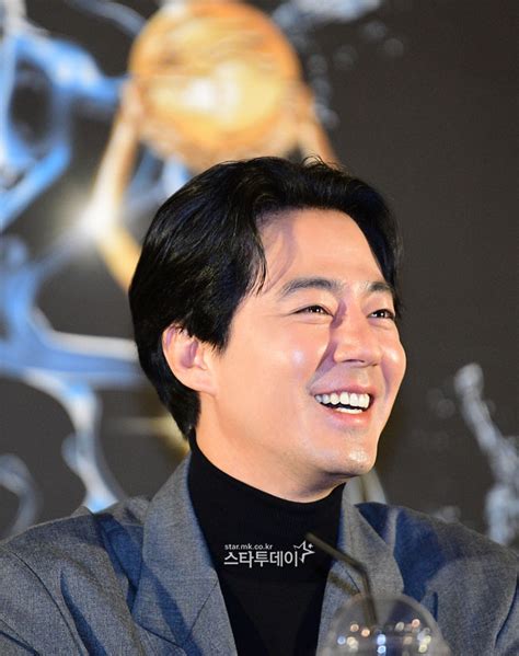 포토 조인성 청룡의 미소 Mk빌리어드