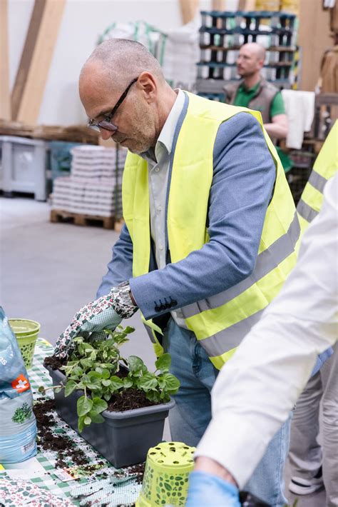 Fenaco Cooperative Schweizerische Management Gesellschaft