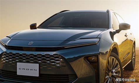丰田皇冠中大型suv，全新设计风格，车长4930mm，两种动力搜狐汽车搜狐网