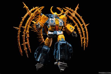 Transformers War For Cybertron Trilogy Unicron In Hand Gallery