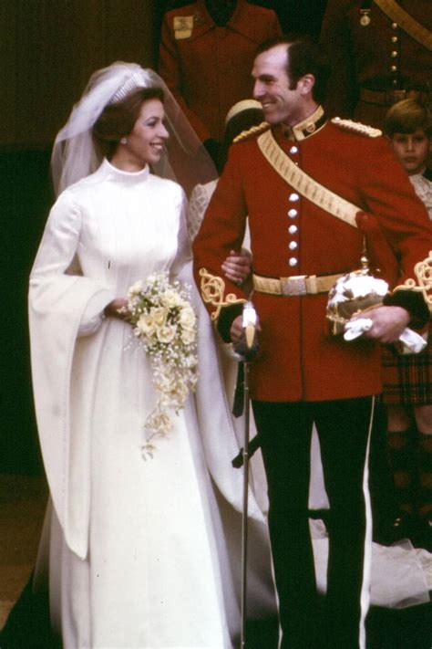Princess Anne Wedding Dress 1992 60 Photos