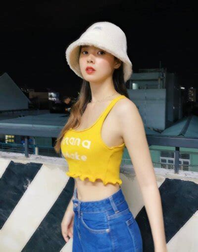 Lusiz Stripchat Webcam Model Profile And Free Live Sex Show