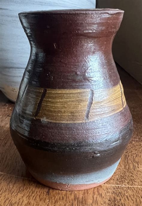 Terracotta Vase Rp Or Lp Mark