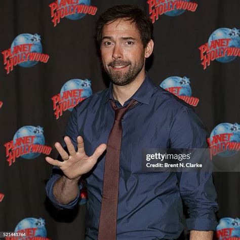 Andrew Clarke Actor Photos And Premium High Res Pictures Getty Images