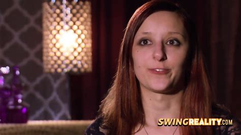 Couples Opening Up To The Camera On Tv Eporner