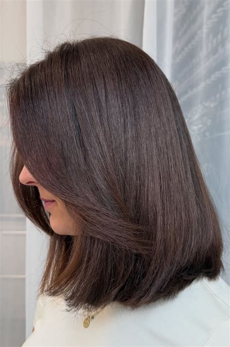 50 Stunning Lob Haircuts Sleek Chocolate Brown Long Bob With Minimal