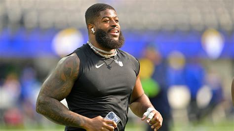 Rams Star Rookie Jared Verse Gets Blunt About Philadelphia Fanbase