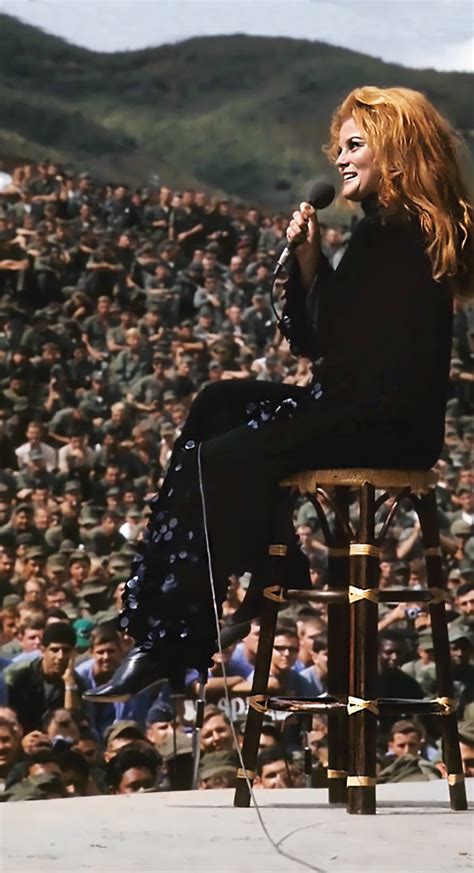 Ann Margret Performing For Us Service Members In Vietnam In The Mid