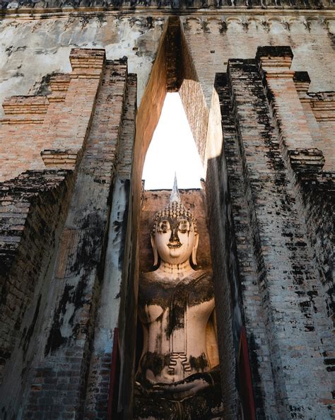 Universal Intelligence Estimate The Covert Comic Medium