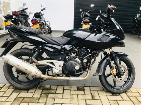 Bajaj Pulsar Ns 125 Review Specs Features Performance And Price In