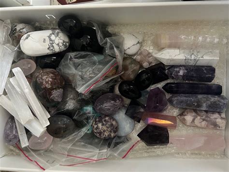 Assorted Crystals Everything Else On Carousell