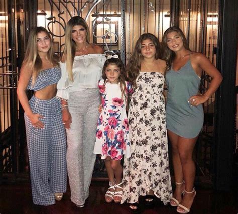 Teresa Giudice Gets Mom Shamed For 9 Year Olds Makeup