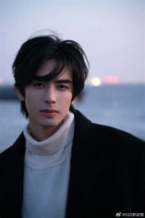 ซ่งเหว่ยหลง ประวัติ Song Wei Long ผลงาน ซ่งเว่ยหลง หล่อละมุน