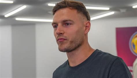 Dennis Politic Prima Reacţie După Debutul Cu Gol La Fcsb Cea Mai Frumoasă Seară Nu Se Putea