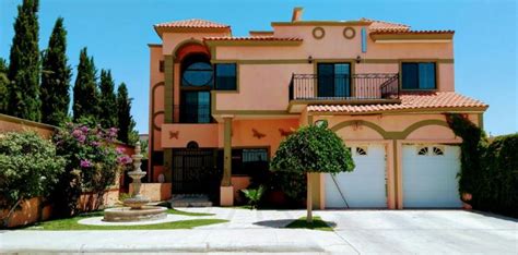 Casa Grande Con Detalles ArquitectÓnicos De Estilo Colonial Cav211265