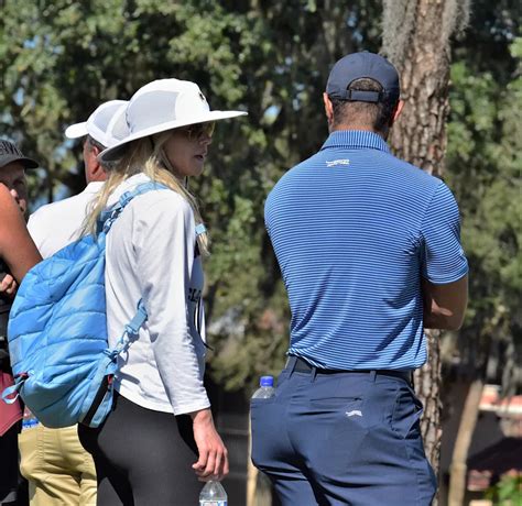 Tiger Woods Elin Nordegren Watch Charlie Woods From Gallery At Florida