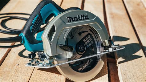 6 Of The Best Cordless Makita Circular Saws According To User Reviews