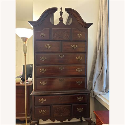 Vintage Antique Thomasville Mahogany Dresser Aptdeco