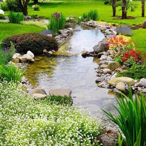 55 Natural Landscaping Ideas Going Green To Save Money And Improve Health