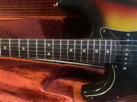 Fender Stratocaster Left Handed Sunburst 1977 Some Neck Guitars