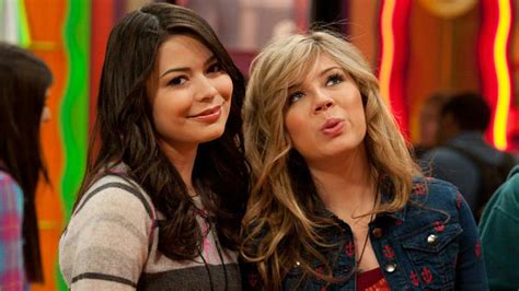 Icarly Miranda Cosgrove Revela Que Ligou Para Jennette Mccurdy Pedindo
