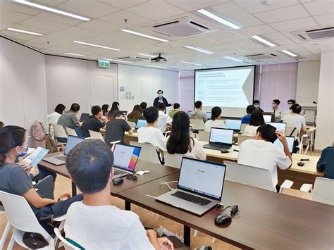 早前一連兩場嘅train The Geospatial Lab Hk