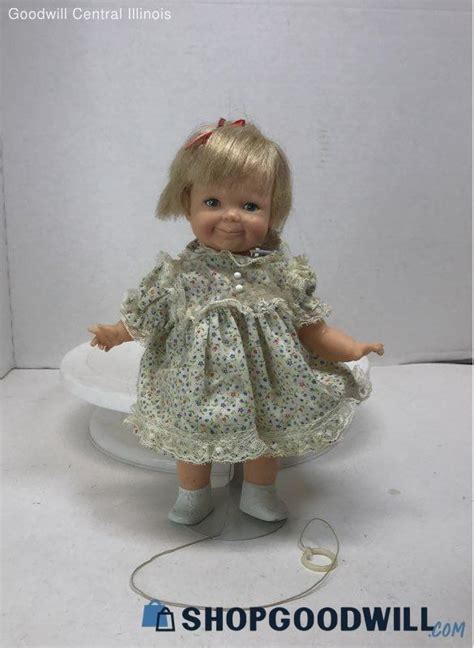 Vintage 1968 Original Ideal Sister Thumbelina Pull String Doll
