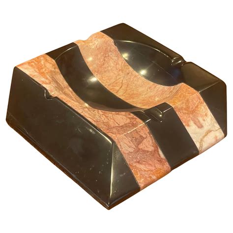 Art Deco Style Hand Carved Marble Ashtray In Arabescato And Ondascura