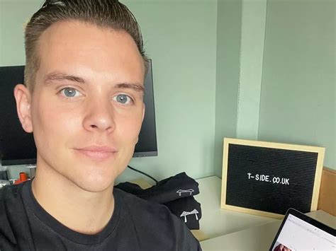 Tom Mcfarlanes Instagram Twitter And Facebook On Idcrawl