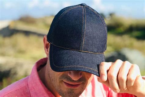 Le Chapoté Nous Fait Les Yeux Doux