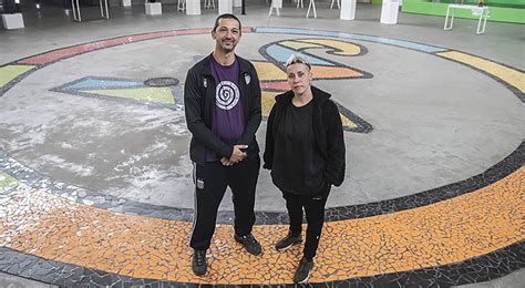 Dos Muestras Resignifican La Quema De Más De Un Millón De Libros