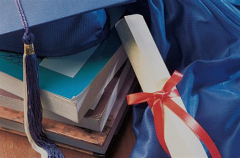 伪造清华复旦等名校学位，广州增城拟取消40人入户资格