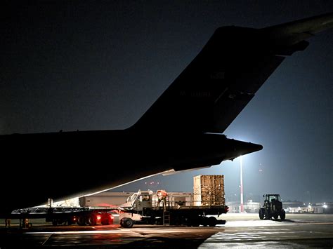 Frapp Varsovie Dit Stop à Lukraine