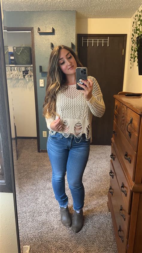Hows This Outfit For A Casual Date 37f R Selfieover25