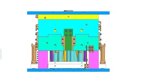 Automobile Wheel Shield Mold China Plastic Injection Mold