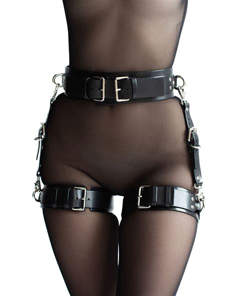 Kit Bdsm Nero Abbigliamento Bdsm Giocattoli Bdsm Etsy Italia