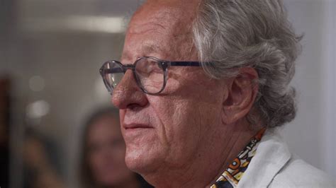 Download Geoffrey Rush Australian Actor Glasses Wallpaper