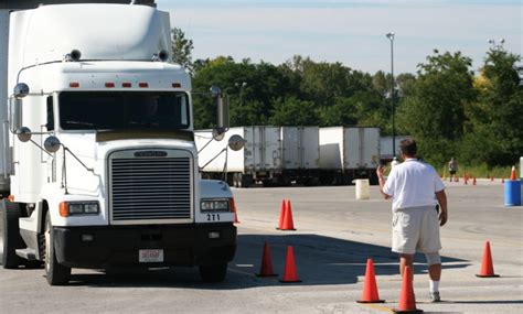 9 Promising Cdl Classes In Chicago To Help You Drive Like A Professional