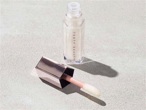 9 Of The Best Clear Lip Glosses For Fall 2019 Thefashionspot