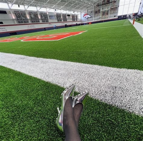 Romi Bean R Celeb Nylons