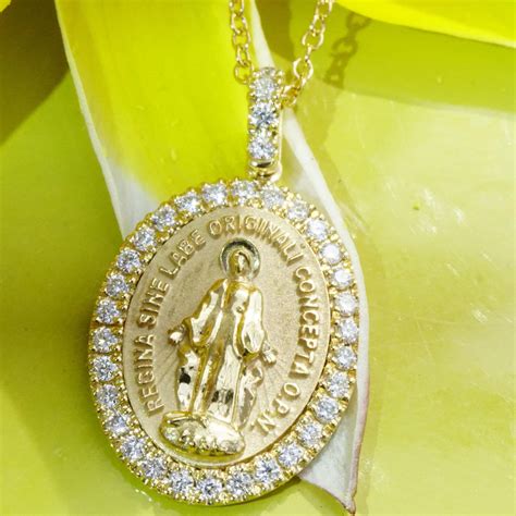 Brilliant Madonna Pendant With Chain 0 17ct Tw Vs Italy High End Work