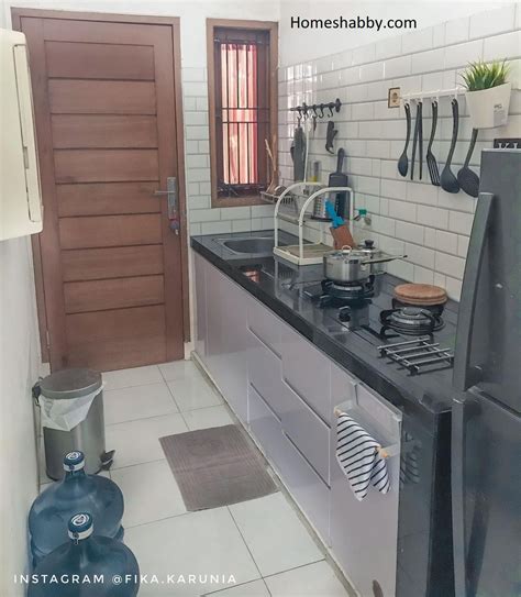 Mungil Tapi Cantik Desain Dapur Kecil Ukuran X Yang Bisa Di