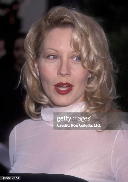 Linda Kozlowski Photos Photos And Premium High Res Pictures Getty Images