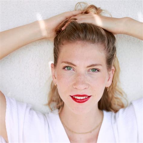 Laura Barthels Instagram Twitter And Facebook On Idcrawl