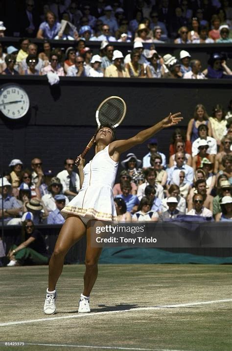 Wimbledon Aus Evonne Goolagong Cawley In Action Serve During Finals